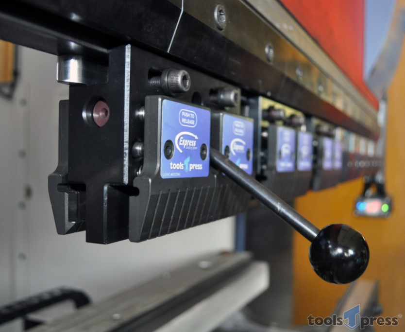 February 2023 : ToolsPress introduces the quick clamping system Express ...